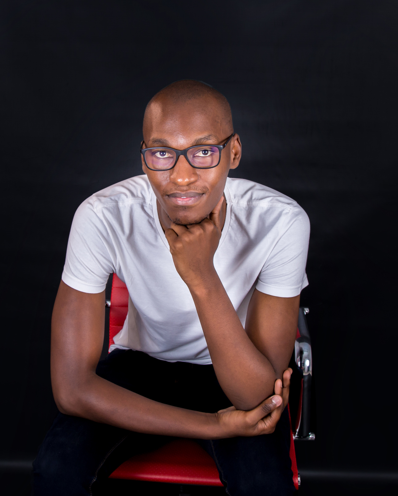 Book Lesedi Radebe To Speak - BWD